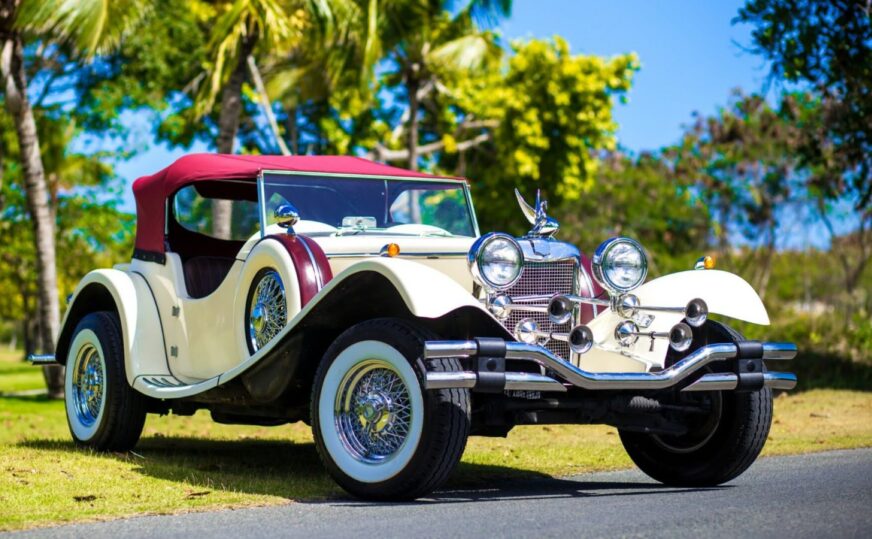 Caribben Car — Retro Cars in Punta Cana